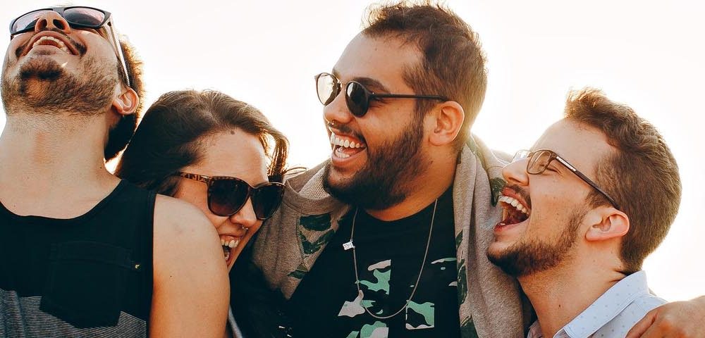 Día de la Felicidad: Algunas actividades que te harán feliz - Blog Joinnus