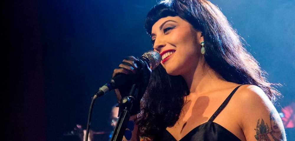 Mon Laferte: Recuerda algunos de sus mejores conciertos - Blog Joinnus