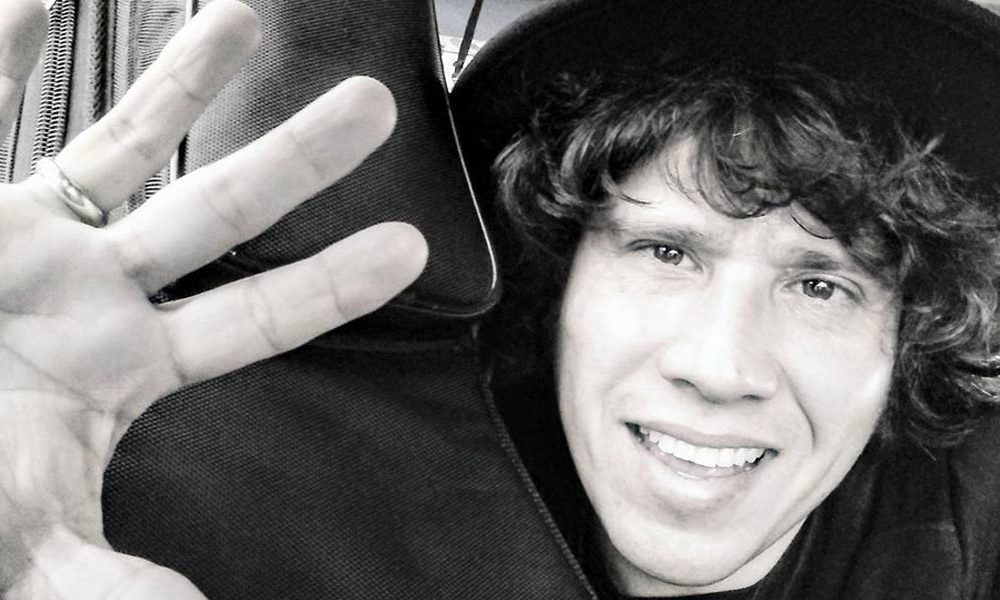 Wayo lanza doble single y documento audiovisual de su tercera gira ...