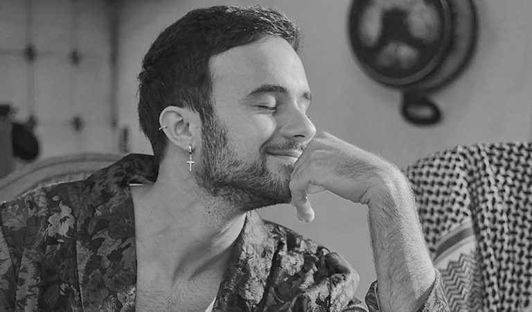 "Escondidos" Primer single de Adrián Bello en español sobre los amores ...