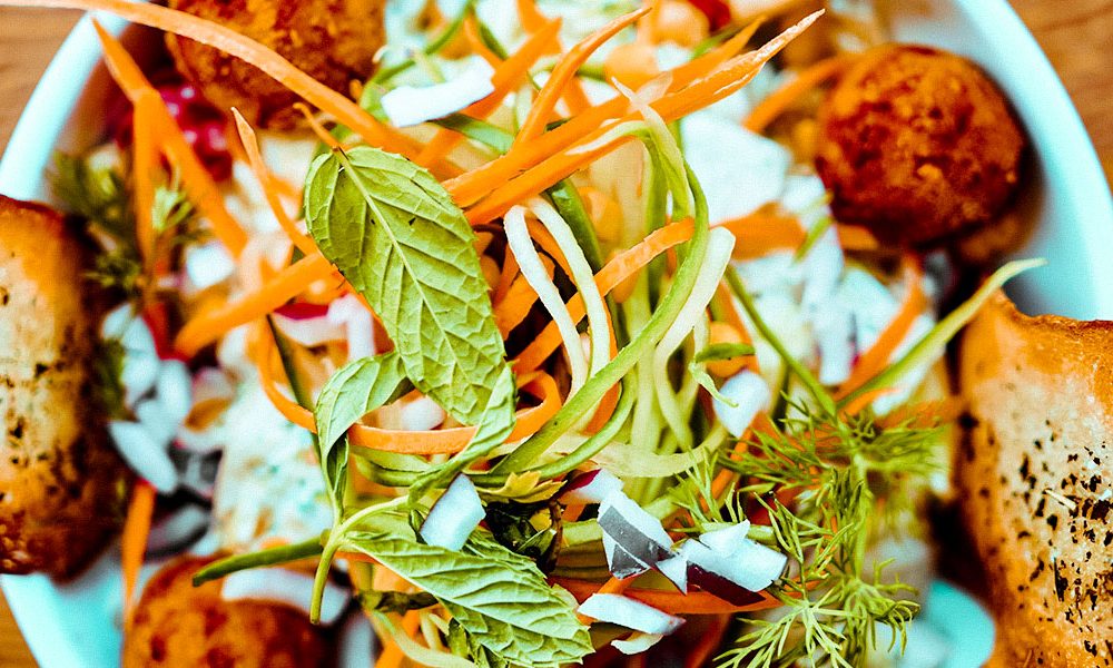 Las mejores ensaladas para disfrutar en verano - Blog Joinnus