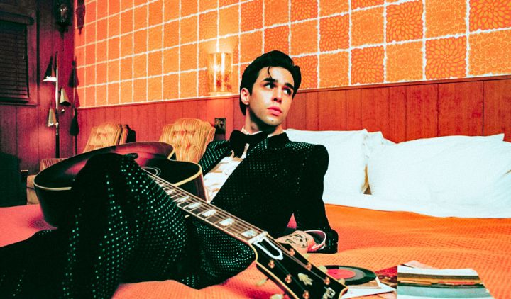 El cantautor emergente Stephen Sánchez lanza su álbum debut "Angel Face ...